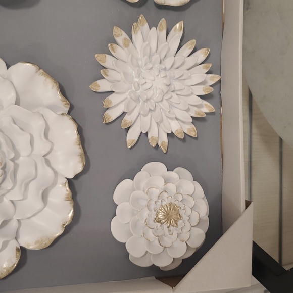 Accents | 5 Pc Flower Wall Set | Poshmark